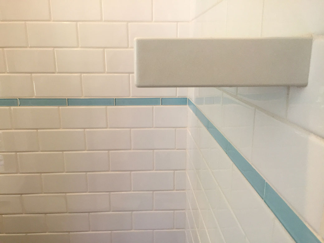 pool-house-bathroom-shower-tile-walls-and-shelf - Taste Design Inc.